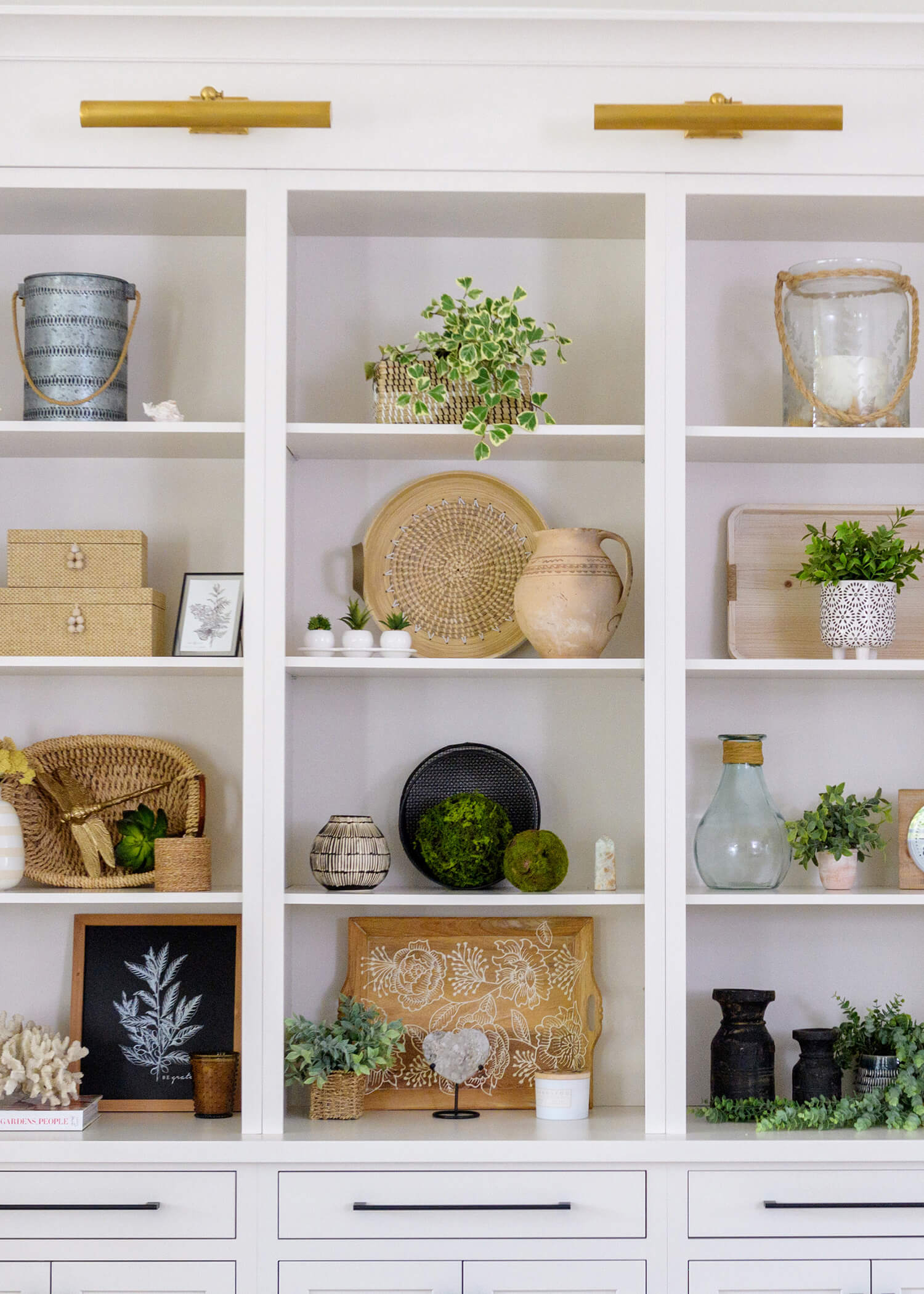 How to Design a Built-In Entertainment Center - Dura Supreme Cabinetry